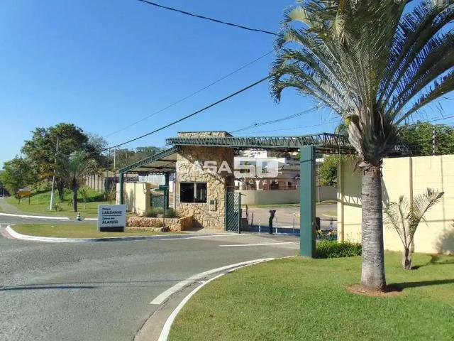 Casa / Sobrado em Condomínio para Venda em Valinhos/SP Colinas dos Álamos 6 Quartos