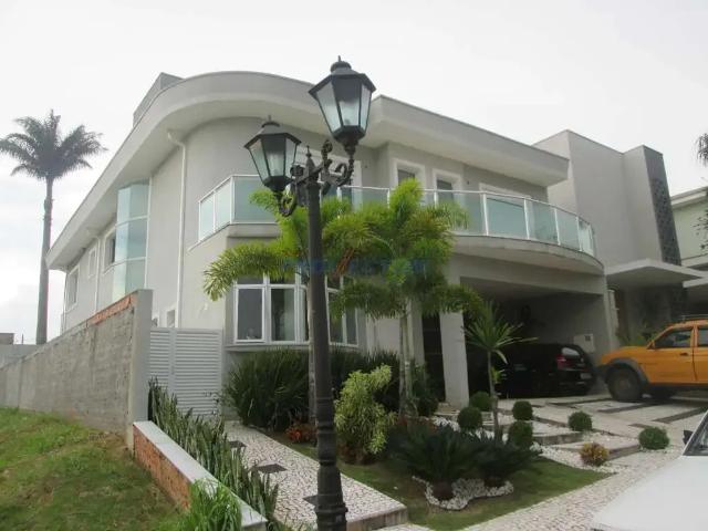 Casa / Sobrado em Condomínio para Venda em Valinhos/SP Condomínio Zurich Dorf 4 Quartos