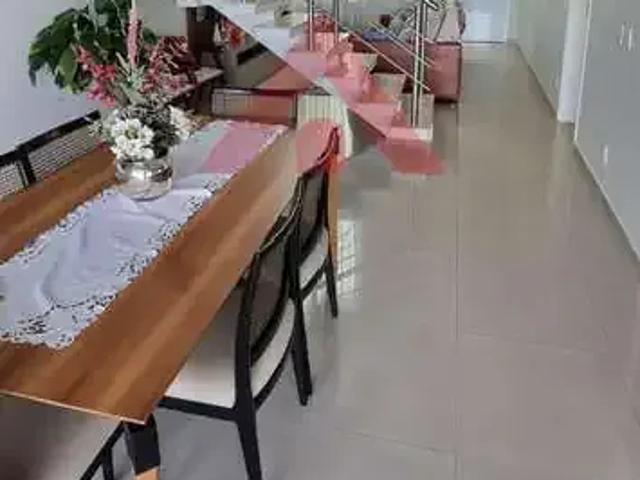 Casa / Sobrado em Condomínio para Venda em Valinhos/SP Condomínio Le Village 3 Quartos