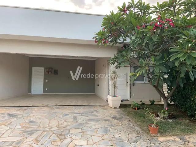 Casa / Sobrado em Condomínio para Venda em Valinhos/SP Condomínio Le Village 4 Quartos