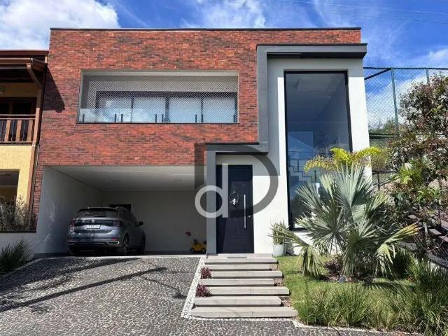 Casa / Sobrado em Condomínio para Venda em Valinhos/SP Condomínio Madre Maria Vilac 4 Quartos