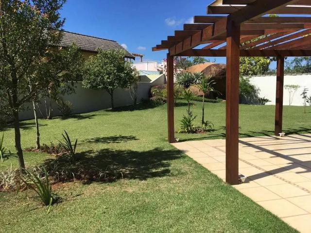 Casa / Sobrado em Condomínio para Venda em Valinhos/SP Condomínio Moinho do Vento 4 Quartos