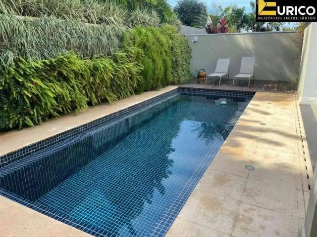 Casa / Sobrado em Condomínio para Venda em Valinhos/SP Condomínio Porto Seguro Village 4 Quartos