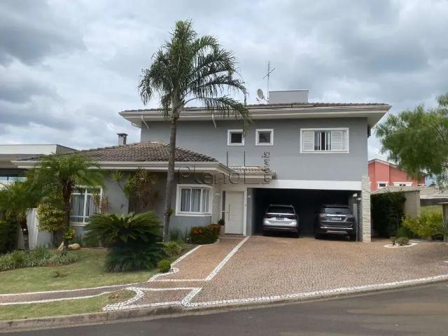 Casa / Sobrado em Condomínio para Venda em Valinhos/SP Condomínio Porto Seguro Village 3 Quartos