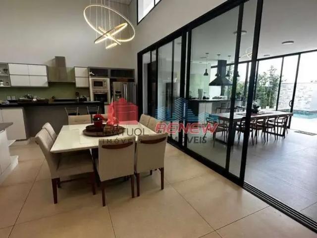 Casa / Sobrado em Condomínio para Venda em Valinhos/SP Condomínio Porto Seguro Village 3 Quartos