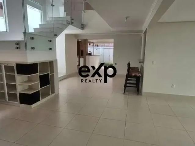 Casa / Sobrado em Condomínio para Venda em Valinhos/SP Chácara das Nações 4 Quartos