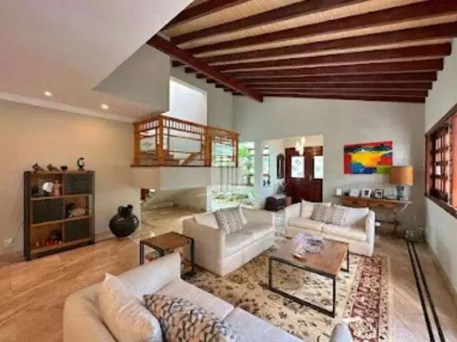 Casa / Sobrado em Condomínio para Venda em Valinhos/SP Chácara Flora 5 Quartos