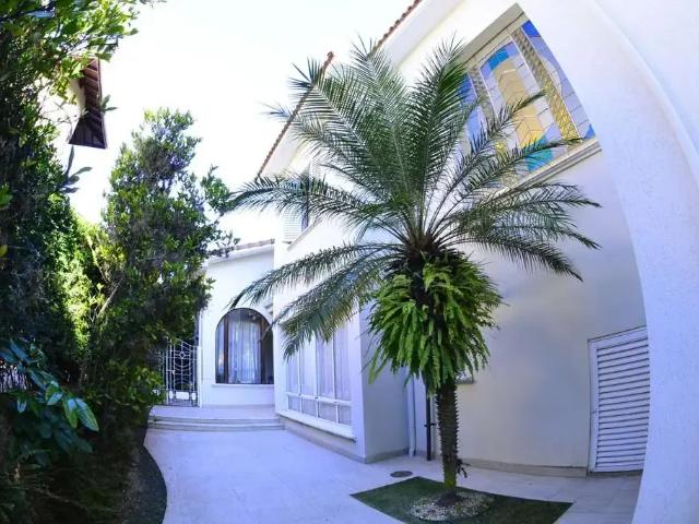 Casa / Sobrado em Condomínio para Venda em Valinhos/SP Chácara Flora 5 Quartos