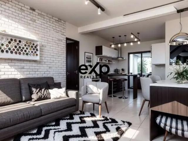 Casa / Sobrado em Condomínio para Venda em Valinhos/SP Chácaras Alpina 2 Quartos
