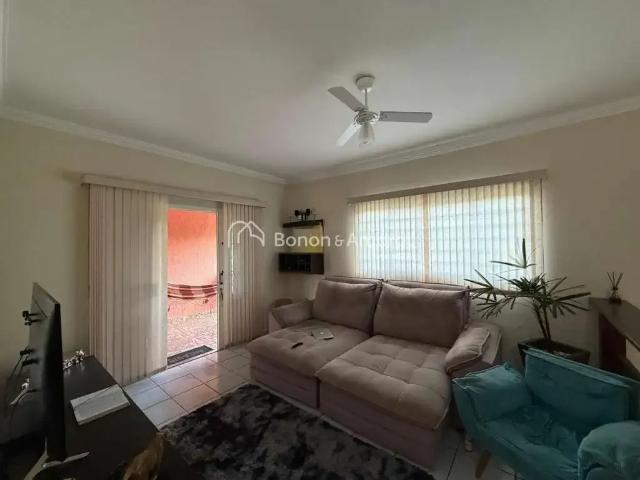 Casa / Sobrado em Condomínio para Venda em Valinhos/SP Chácaras Alpina 2 Quartos