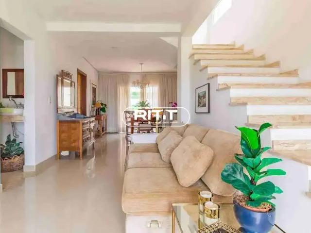 Casa / Sobrado em Condomínio para Venda em Valinhos/SP Chácaras Alpina 3 Quartos