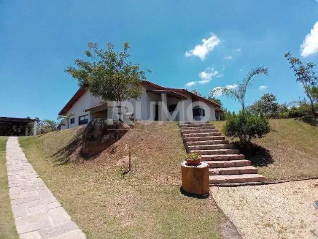 Casa / Sobrado em Condomínio para Venda em Valinhos/SP Chácaras Alpina 3 Quartos