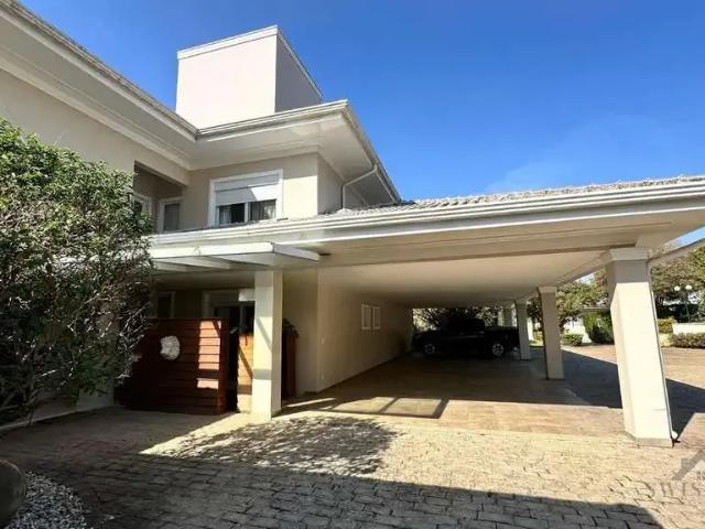 Casa / Sobrado em Condomínio para Venda em Valinhos/SP Chácaras Alpina 8 Quartos
