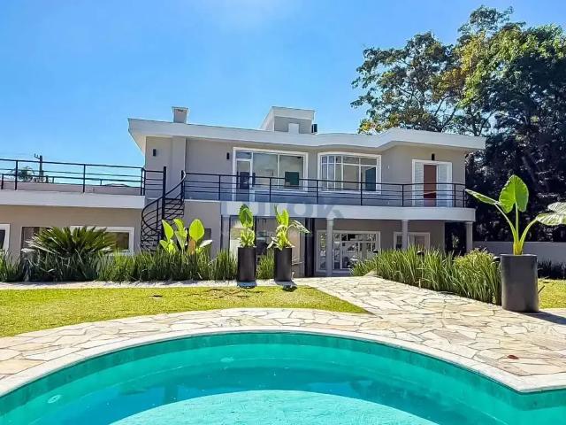 Casa / Sobrado em Condomínio para Venda em Valinhos/SP Chácaras São Bento 4 Quartos