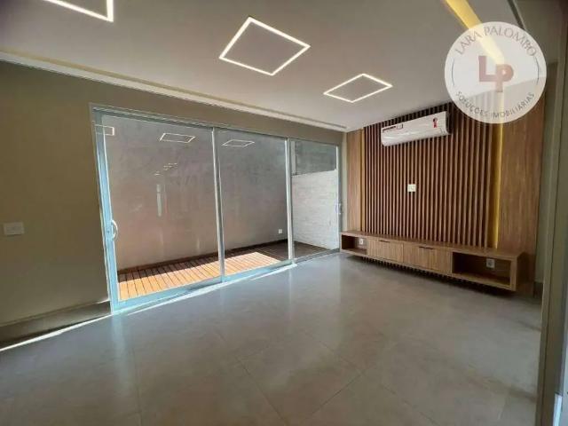 Casa / Sobrado em Condomínio para Venda em Valinhos/SP Chácaras Silvania 3 Quartos