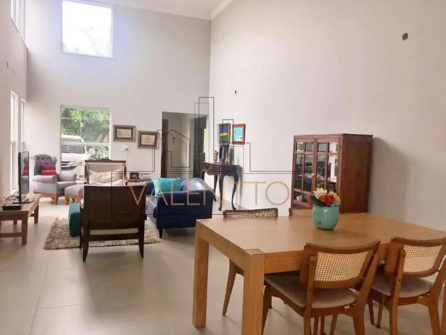 Casa / Sobrado em Condomínio para Venda em Valinhos/SP Chácaras Silvania 3 Quartos
