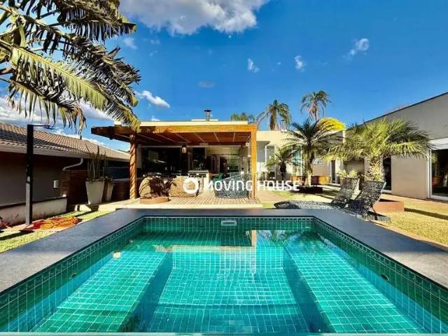 Casa / Sobrado em Condomínio para Venda em Valinhos/SP Clube de Campos Valinhos 3 Quartos