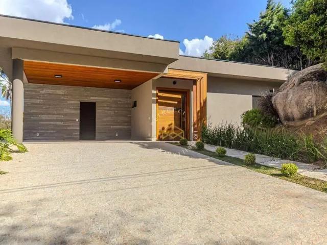 Casa / Sobrado em Condomínio para Venda em Valinhos/SP Clube de Campos Valinhos 3 Quartos