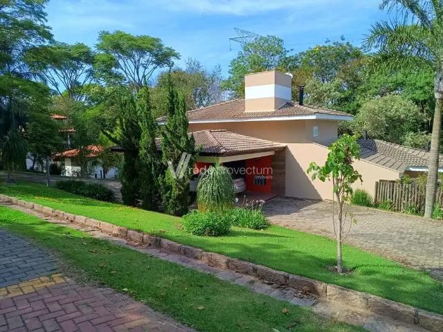 Casa / Sobrado em Condomínio para Venda em Valinhos/SP Clube de Campos Valinhos 3 Quartos