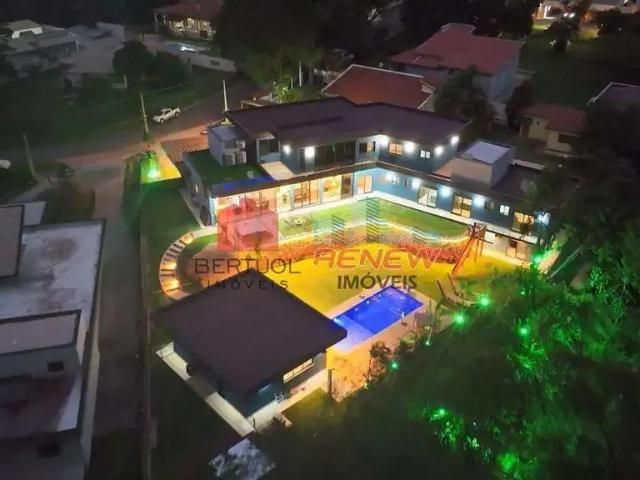Casa / Sobrado em Condomínio para Venda em Valinhos/SP Clube de Campos Valinhos 7 Quartos