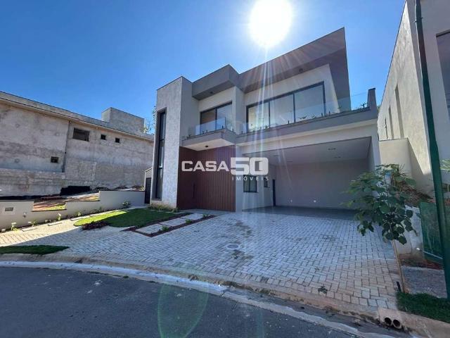 Casa / Sobrado em Condomínio para Venda em Valinhos/SP Joapiranga 4 Quartos