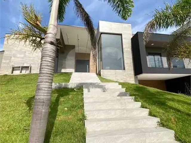 Casa / Sobrado em Condomínio para Venda em Valinhos/SP Joapiranga 4 Quartos