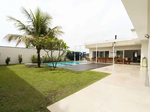 Casa / Sobrado em Condomínio para Venda em Valinhos/SP Joapiranga 4 Quartos