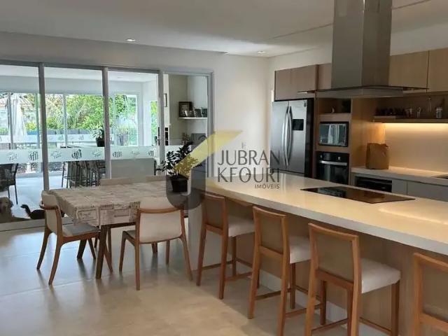 Casa / Sobrado em Condomínio para Venda em Valinhos/SP Joapiranga 5 Quartos