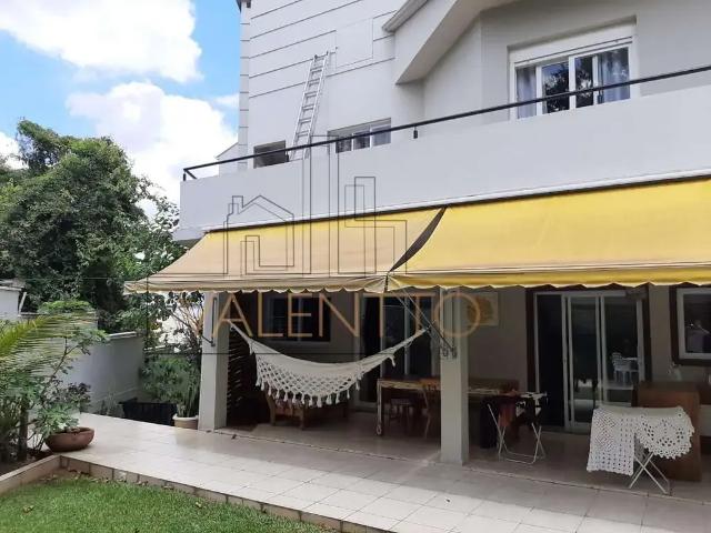 Casa / Sobrado em Condomínio para Venda em Valinhos/SP Jardim Nova Suíça 4 Quartos