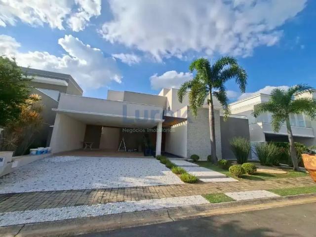 Casa / Sobrado em Condomínio para Venda em Valinhos/SP Jardim Europa 3 Quartos