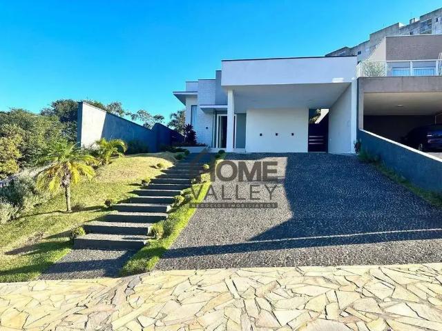 Casa / Sobrado em Condomínio para Venda em Valinhos/SP Jardim Jurema 3 Quartos