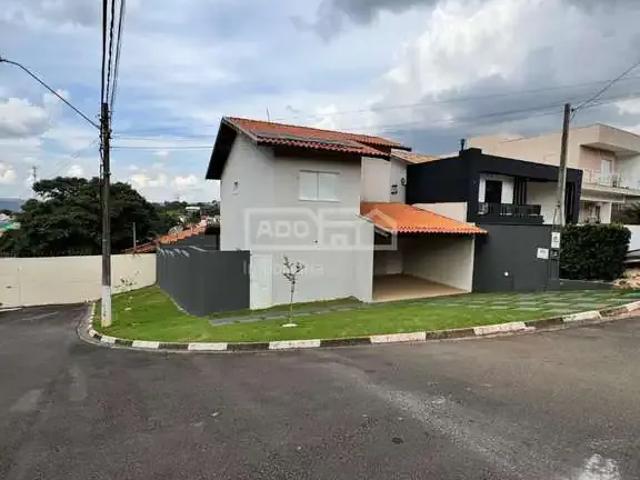 Casa / Sobrado em Condomínio para Venda em Valinhos/SP Jardim Jurema 3 Quartos