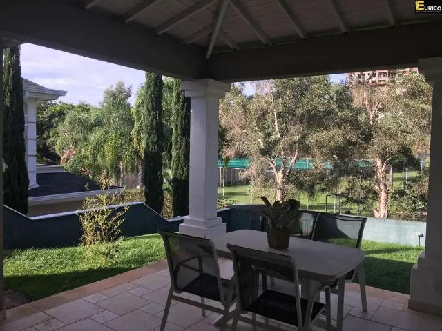 Casa / Sobrado em Condomínio para Venda em Valinhos/SP Jardim Paiquerê 4 Quartos