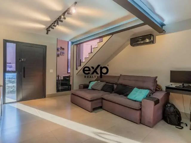 Casa / Sobrado em Condomínio para Venda em Valinhos/SP Jardim Santa Helena 2 Quartos