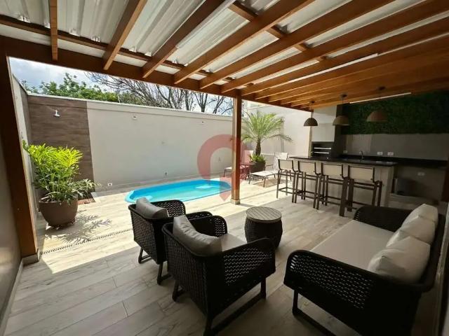 Casa / Sobrado em Condomínio para Venda em Valinhos/SP Jardim Santa Helena 3 Quartos