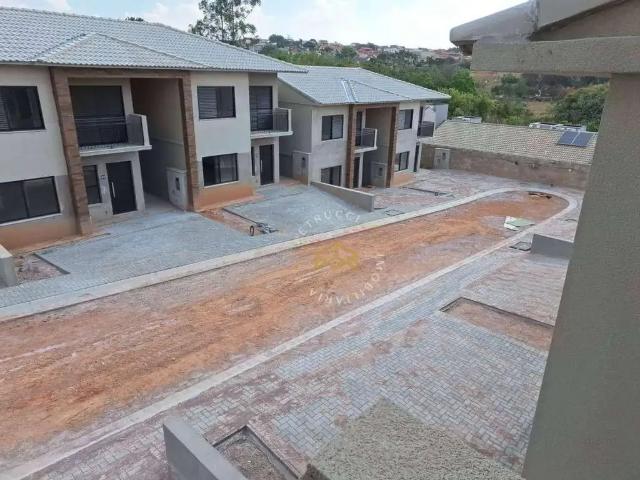 Casa / Sobrado em Condomínio para Venda em Valinhos/SP Jardim Santa Helena 3 Quartos