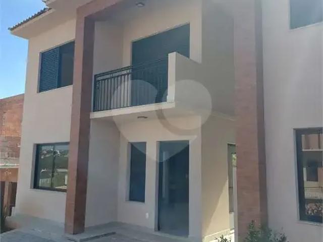 Casa / Sobrado em Condomínio para Venda em Valinhos/SP Jardim Santa Helena 3 Quartos
