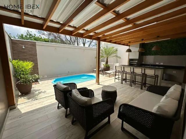 Casa / Sobrado em Condomínio para Venda em Valinhos/SP Jardim Santa Helena 3 Quartos