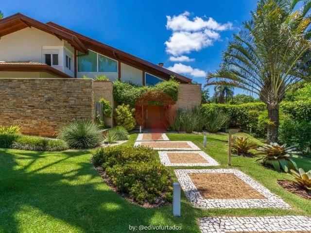 Casa / Sobrado em Condomínio para Venda em Valinhos/SP Ortizes 4 Quartos