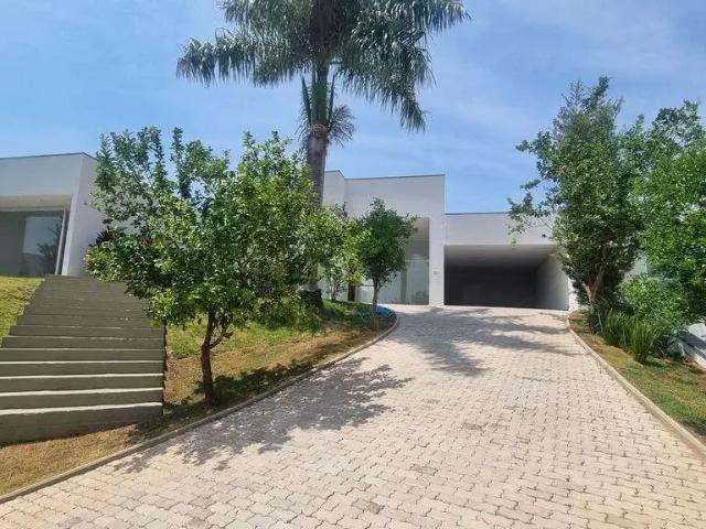 Casa / Sobrado em Condomínio para Venda em Valinhos/SP Ortizes 5 Quartos