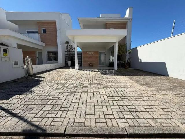Casa / Sobrado em Condomínio para Venda em Valinhos/SP Ortizes 2 Quartos