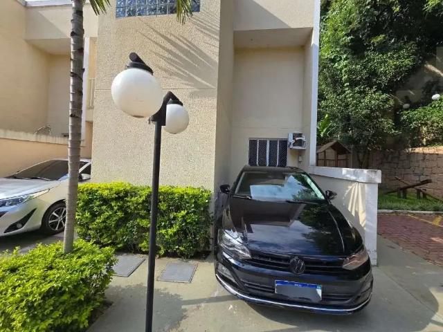 Casa / Sobrado em Condomínio para Venda em Valinhos/SP Ortizes 2 Quartos