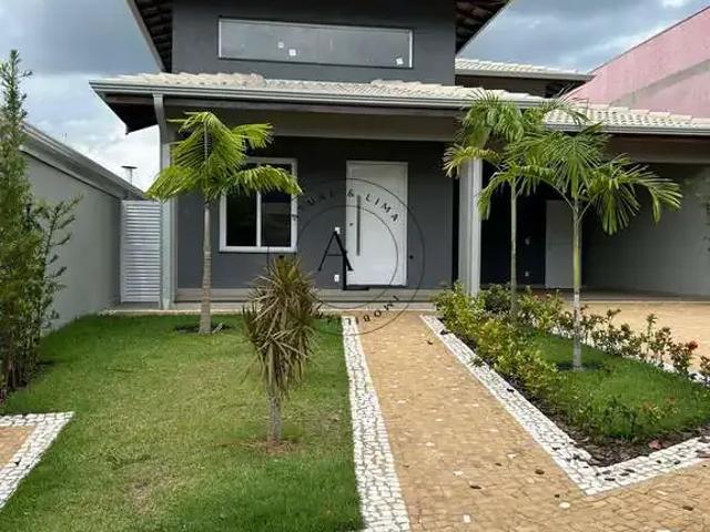 Casa / Sobrado em Condomínio para Venda em Valinhos/SP Lenheiro 3 Quartos