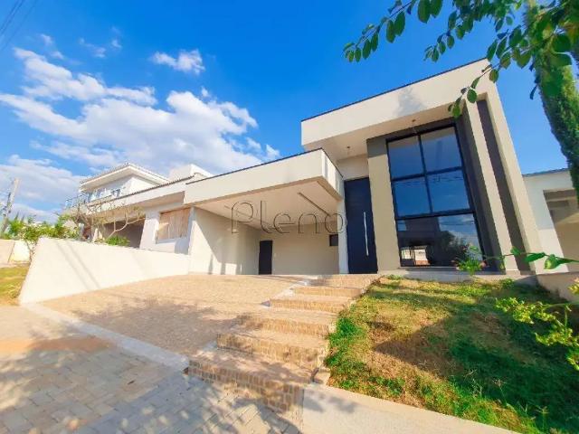 Casa / Sobrado em Condomínio para Venda em Valinhos/SP Lenheiro 3 Quartos