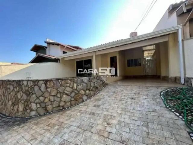 Casa / Sobrado em Condomínio para Venda em Valinhos/SP Lenheiro 3 Quartos