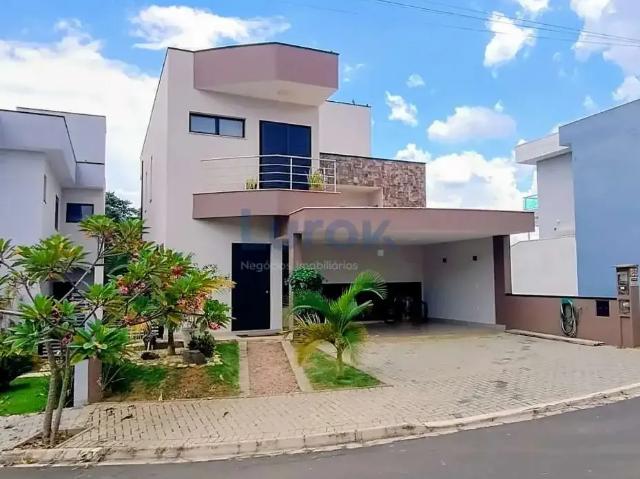 Casa / Sobrado em Condomínio para Venda em Valinhos/SP Lenheiro 3 Quartos