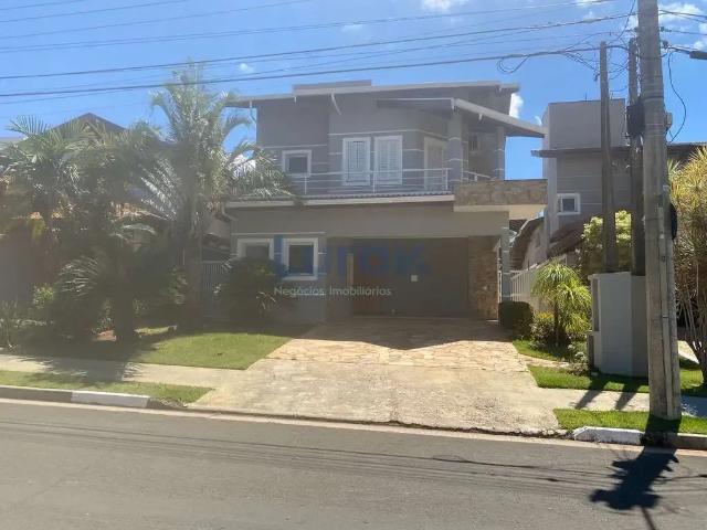 Casa / Sobrado em Condomínio para Venda em Valinhos/SP Santa Cruz 4 Quartos