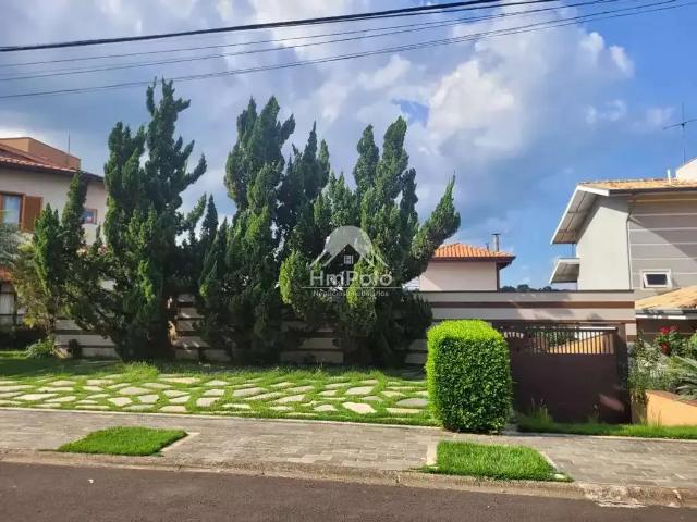 Casa / Sobrado em Condomínio para Venda em Valinhos/SP Santa Cruz 2 Quartos