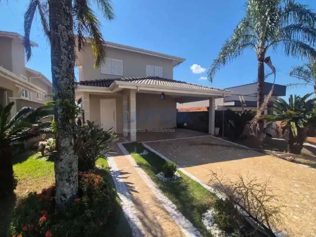 Casa / Sobrado em Condomínio para Venda em Valinhos/SP Santa Cruz 3 Quartos