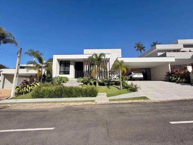 Casa / Sobrado em Condomínio para Venda em Valinhos/SP Portal do Lago 4 Quartos